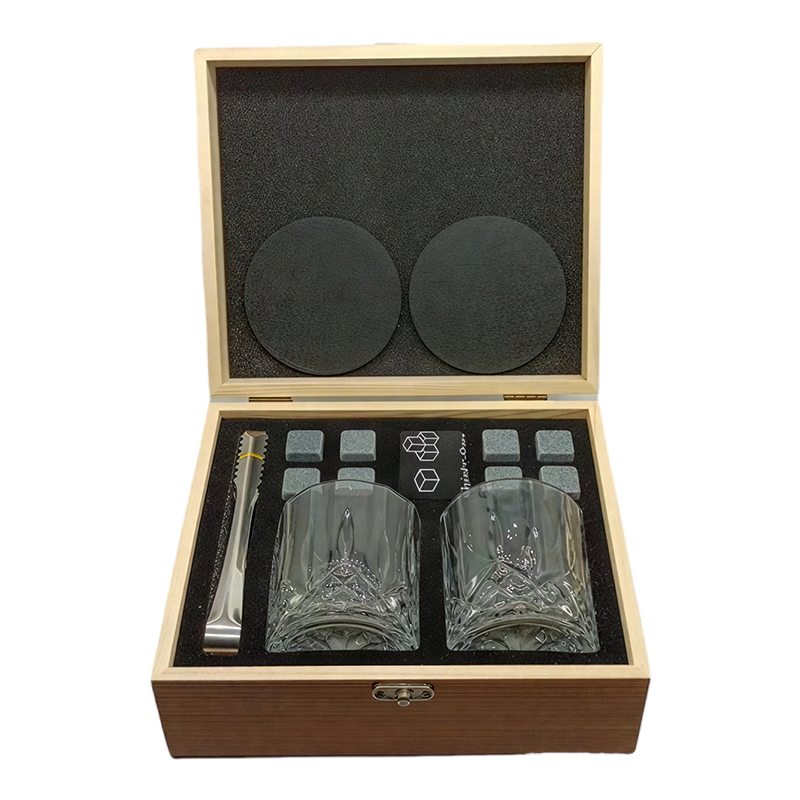 Vianys Sculpture Set